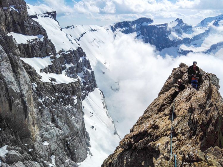 Escalada de la cara norte del Marboré - Cima Norte, Guía del Pirineo