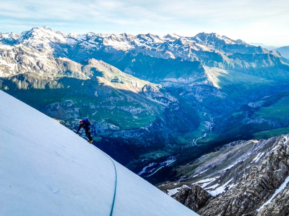 Escalada de la cara norte del Marboré - Cima Norte, Guía del Pirineo